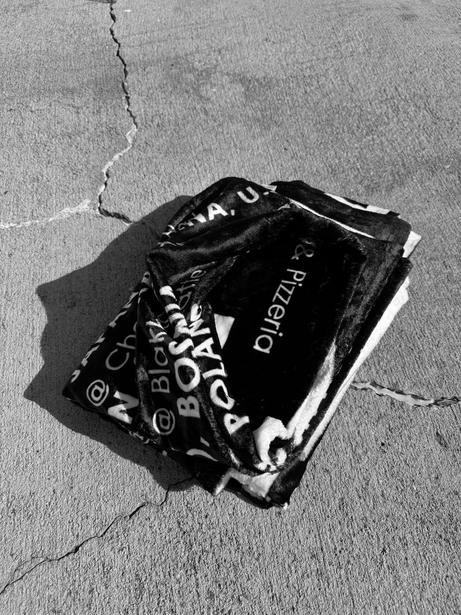 SMT "HALL OF FAME" TOUR BLANKKET – PAPER PLATOON - OFFICIAL MERCH